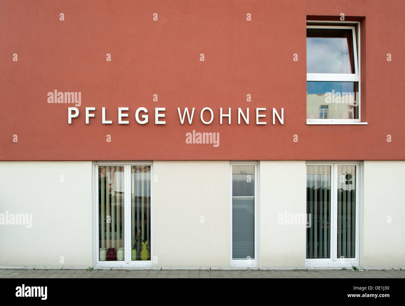 Nursing homes in germany hi-res stock photography and images - Alamy