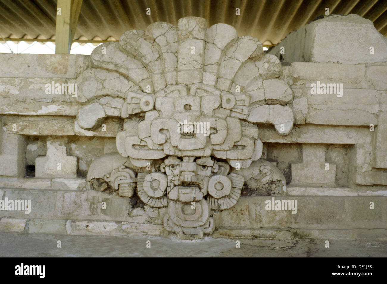 Zapotec cocijo god hi-res stock photography and images - Alamy