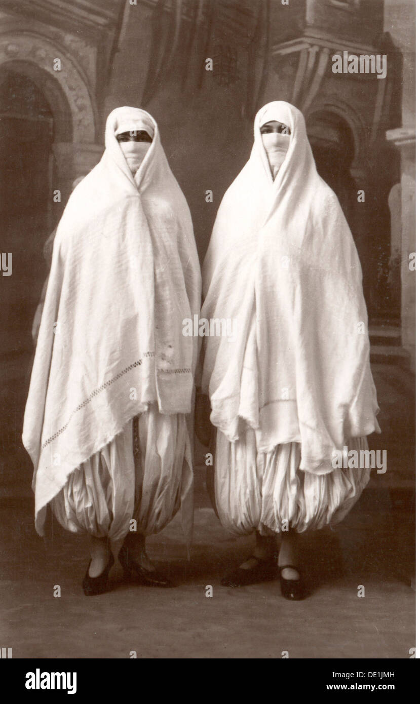 geography / travel Algeria Algiers people white veiled women first ...