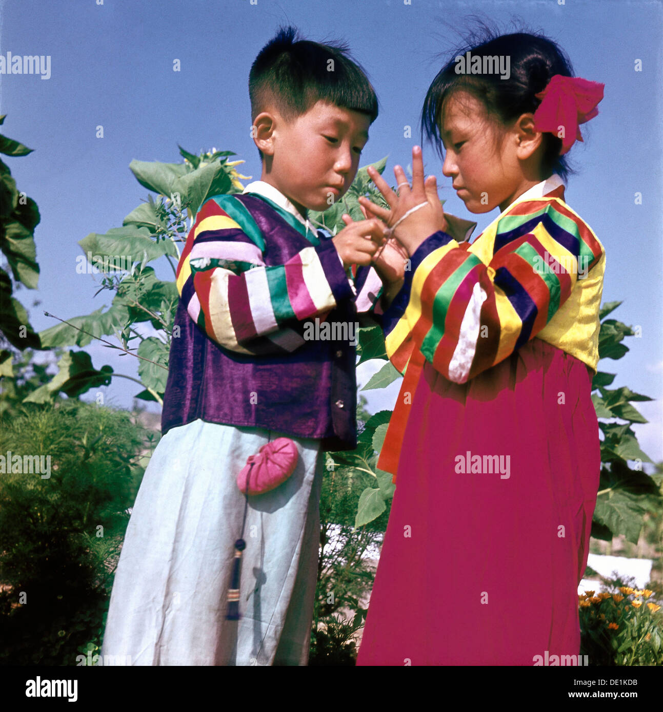 Korea children playing hi-res stock photography and images - Alamy