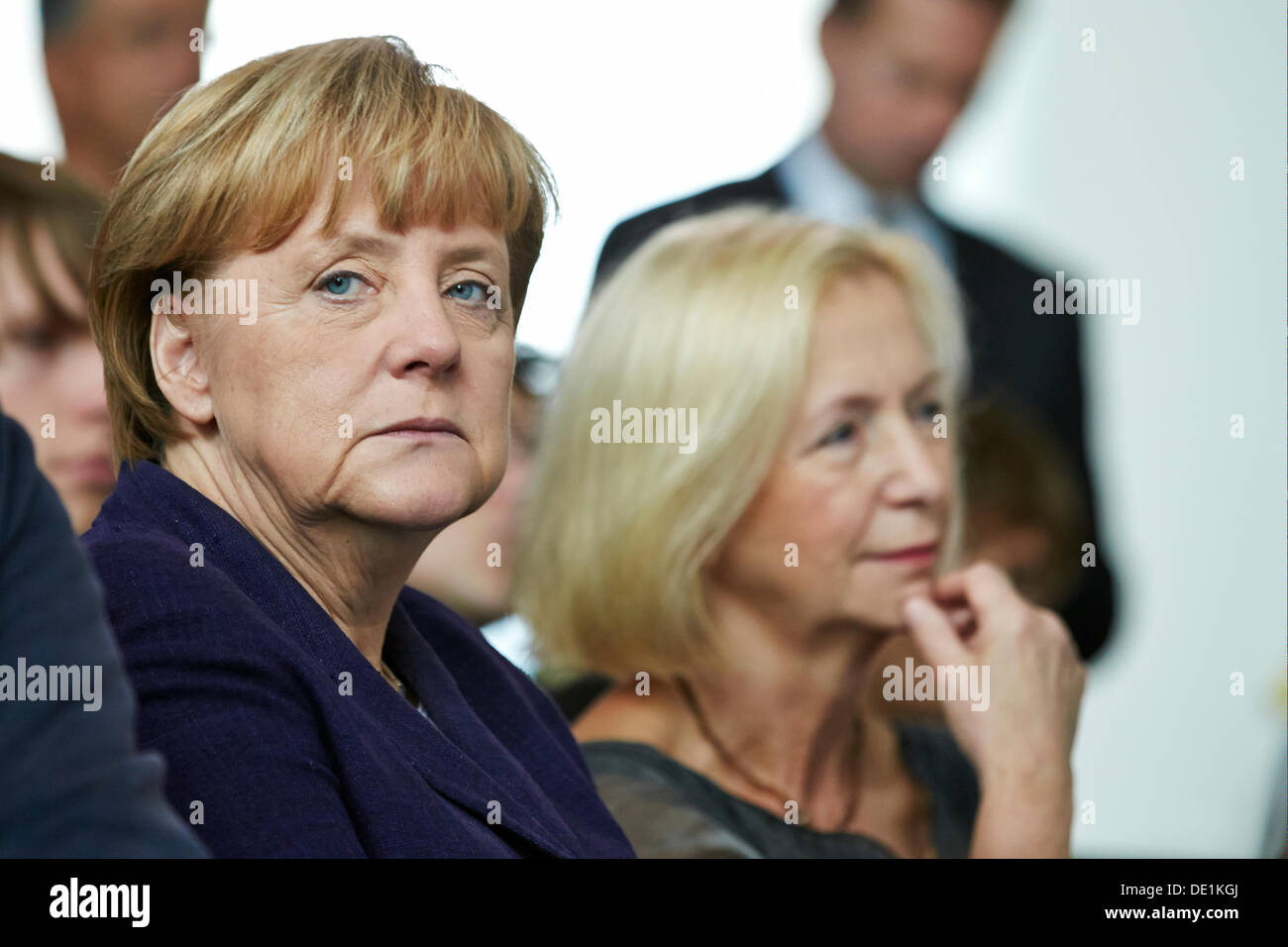 German chancellor angela merkel education hi-res stock photography and ...