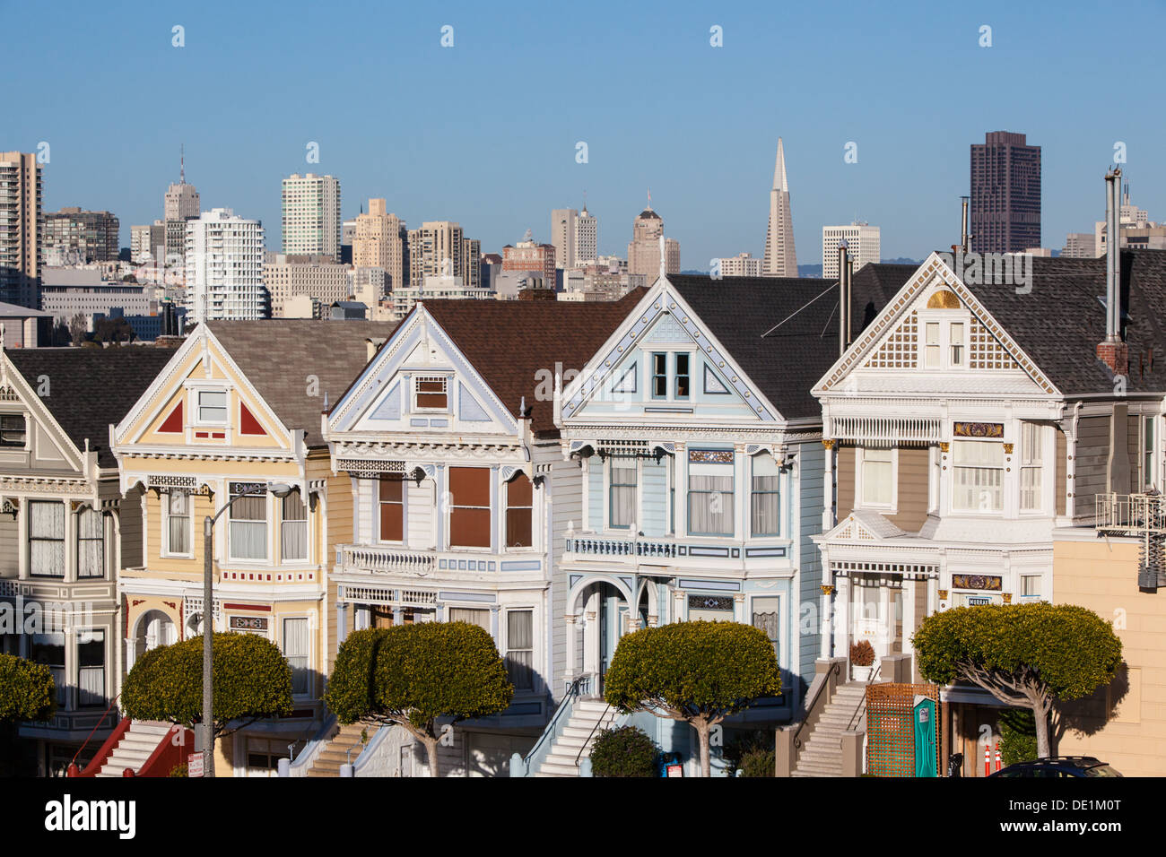 Alamo park san francisco aerial hi-res stock photography and images - Alamy