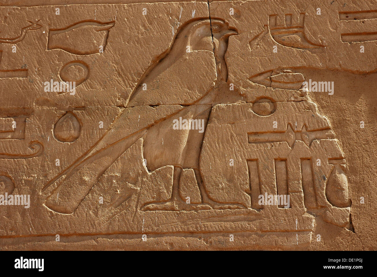 Horus temple pylon outside hi-res stock photography and images - Alamy