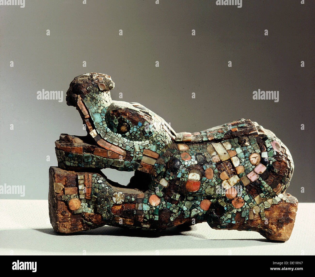 Sacrificial knife aztec mexico hi-res stock photography and images - Alamy