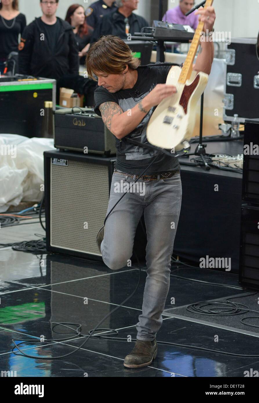 New York, NY. 9th Sep, 2013. Keith Urban on stage for NBC Today Show ...