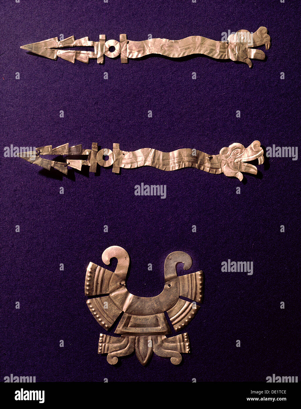 Aztec civilisation gold hi-res stock photography and images - Alamy