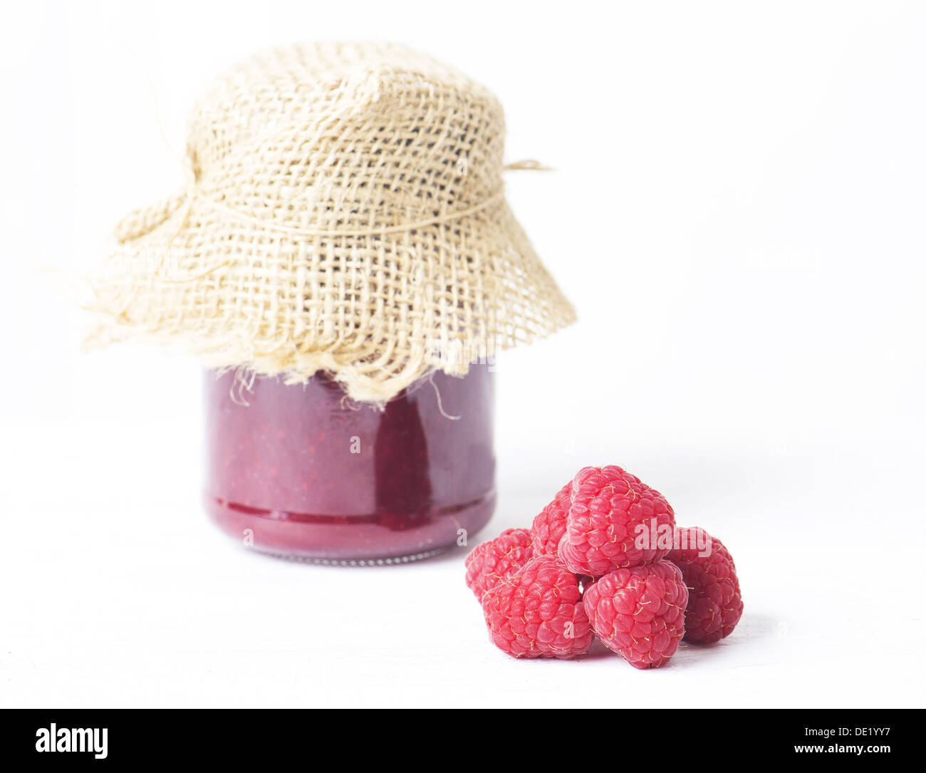 Strawberry jam jar hi-res stock photography and images - Alamy