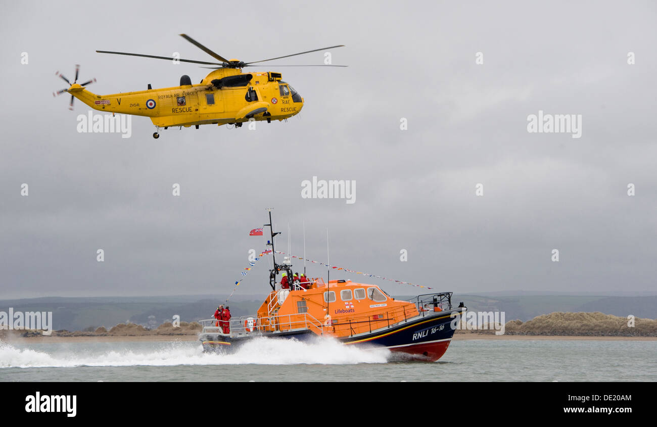 The RNLI Tamar-class lifeboat Mollie Hunt off Appledore on the North ...