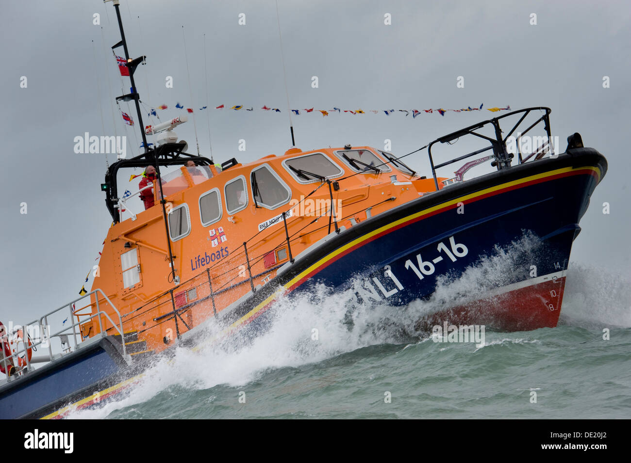 The RNLI Tamar-class lifeboat Mollie Hunt in action off Appledore on ...