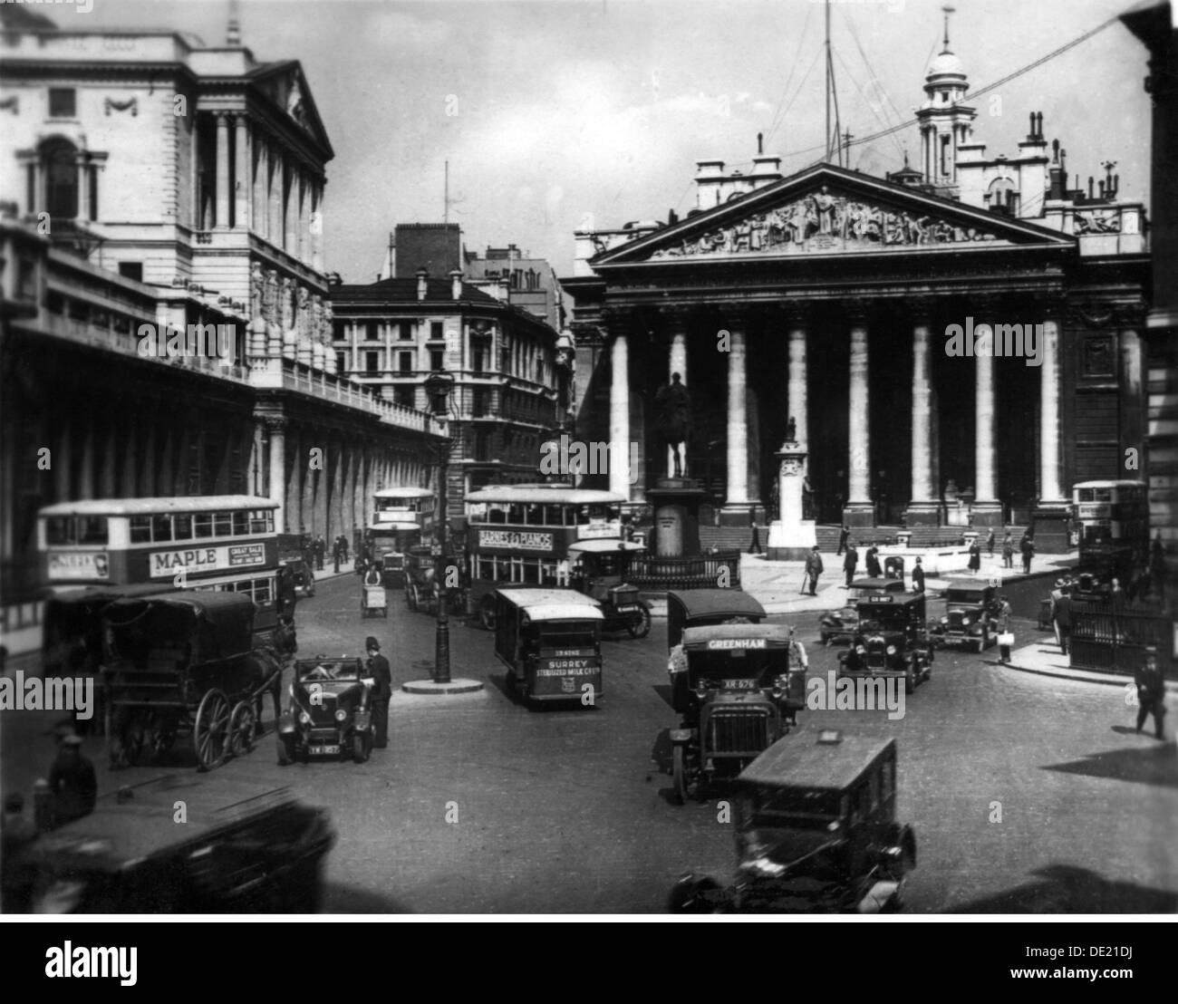 1930s london streets High Resolution Stock Photography and Images - Alamy