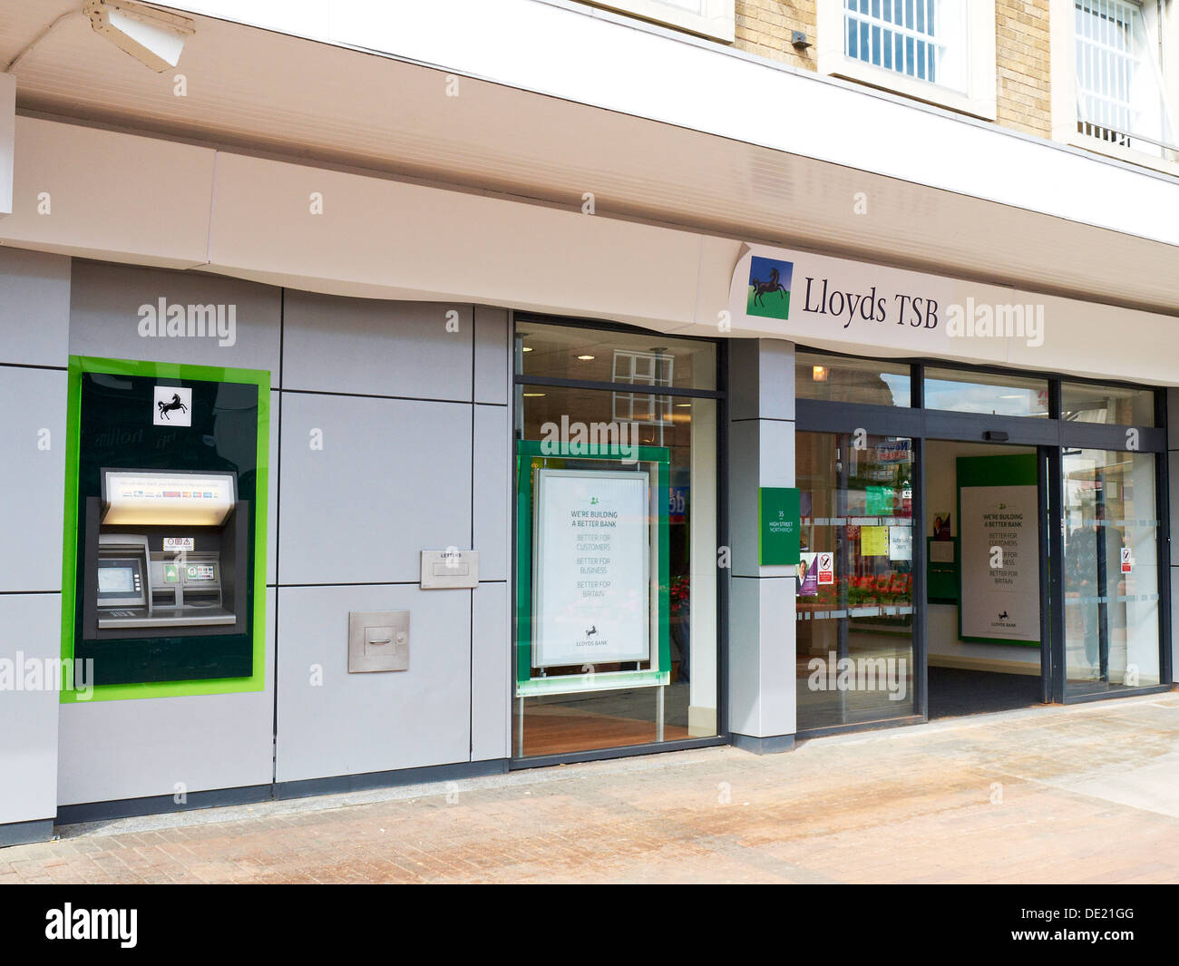 Front lloyds bank in hi-res stock photography and images - Alamy