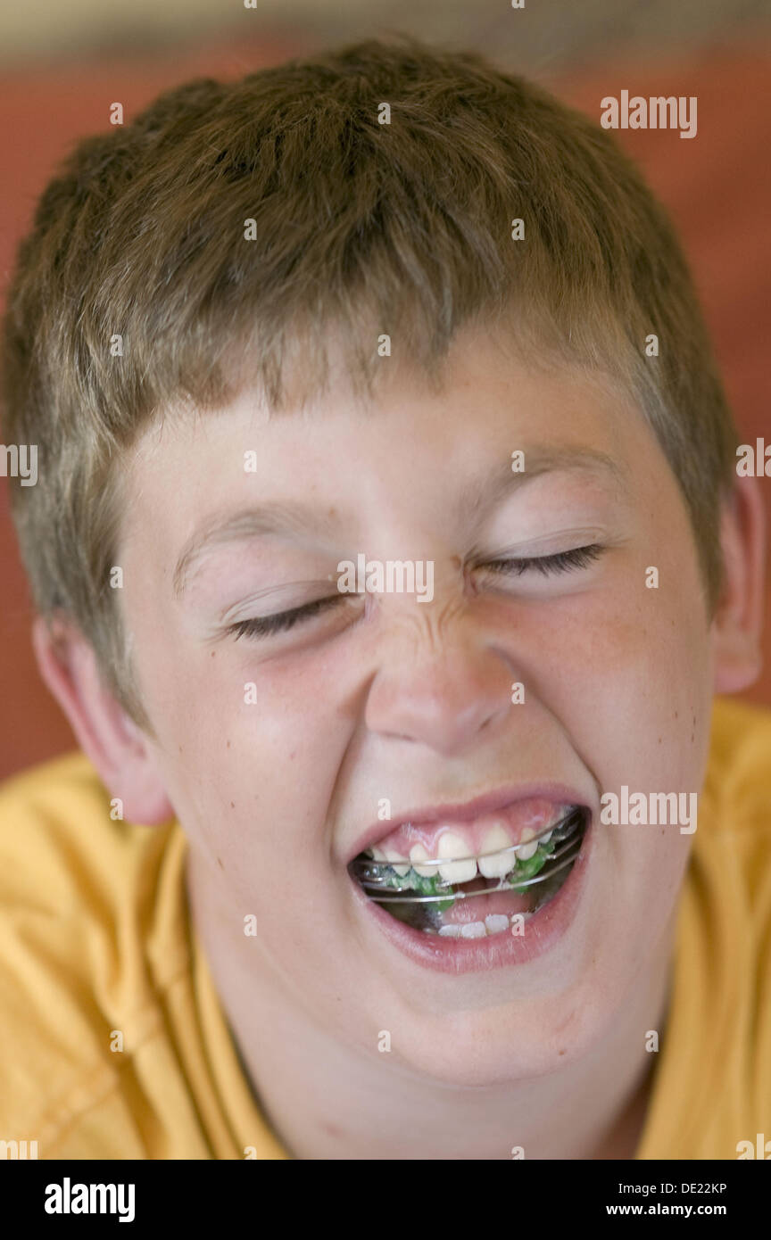 Unconcern people hi-res stock photography and images - Alamy Unconcern people hi-res stock photography and images - Alamy