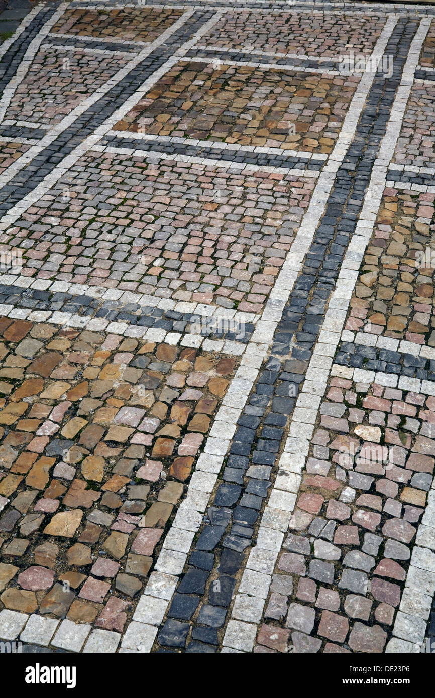 Sidewalk design hi-res stock photography and images - Alamy