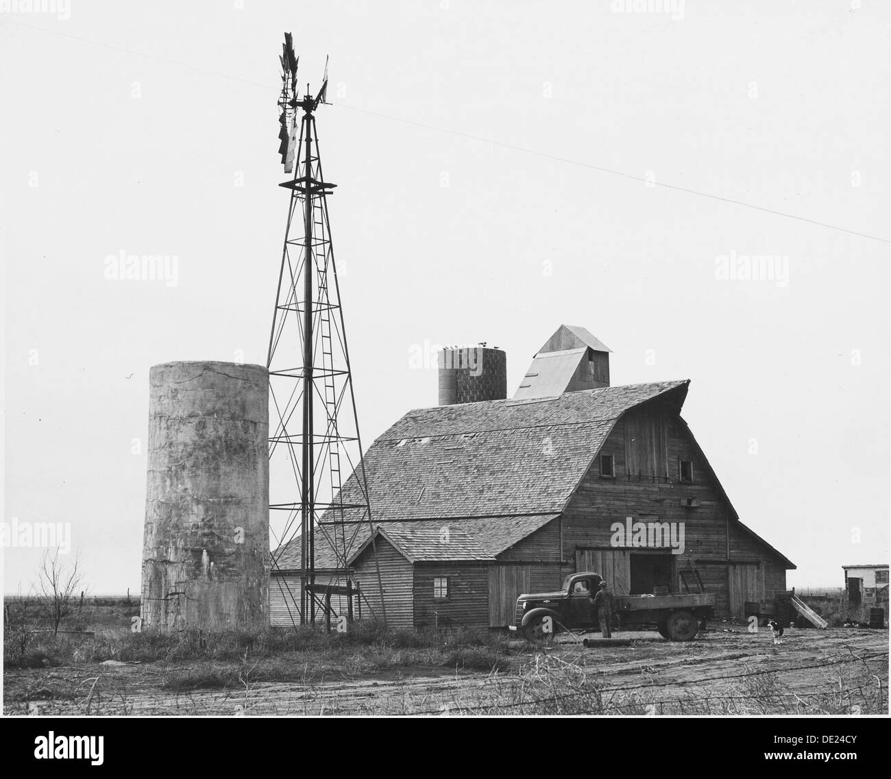 Rundown farm buildings Black and White Stock Photos & Images - Alamy