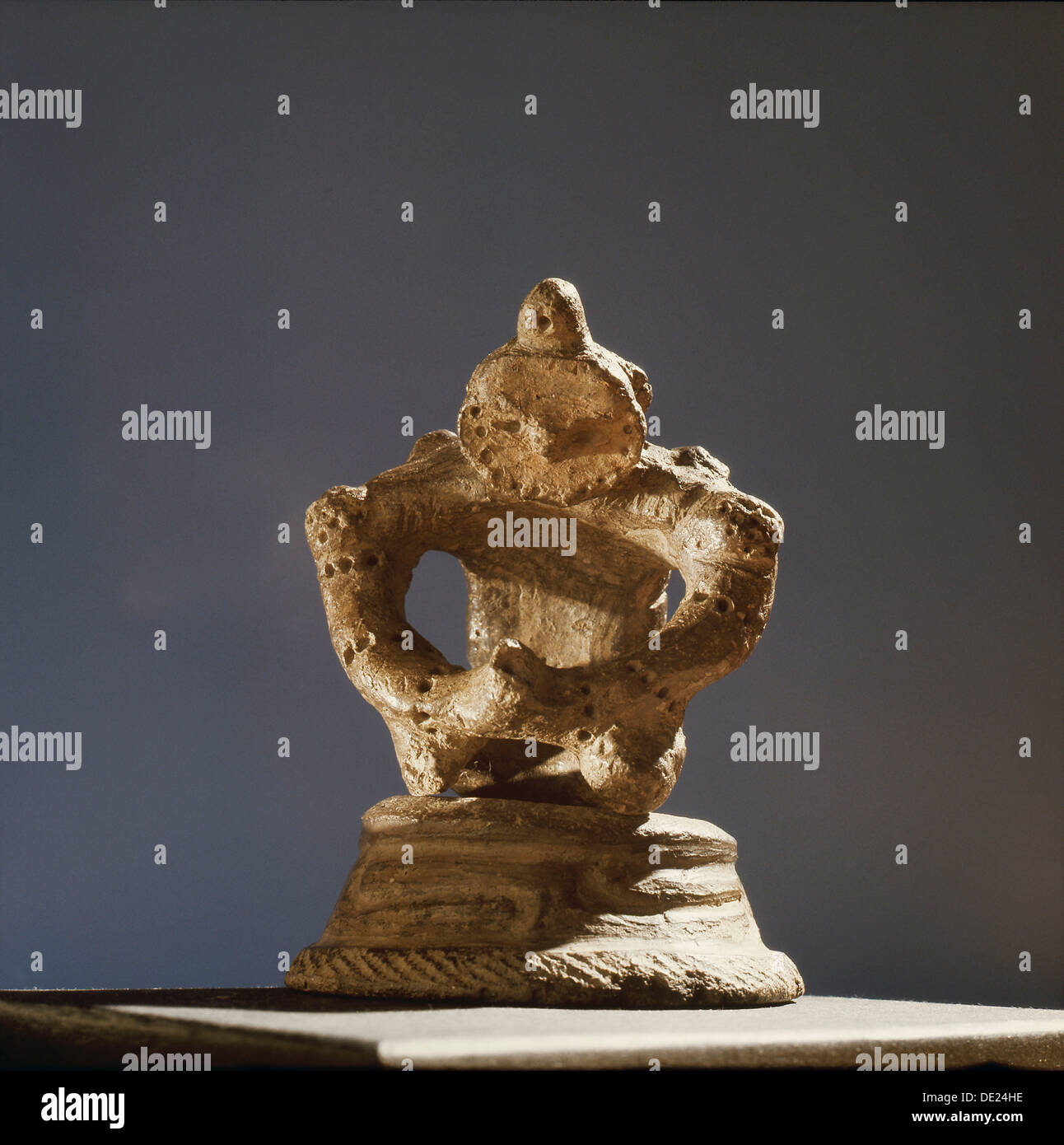 Dogu figure hi-res stock photography and images - Alamy