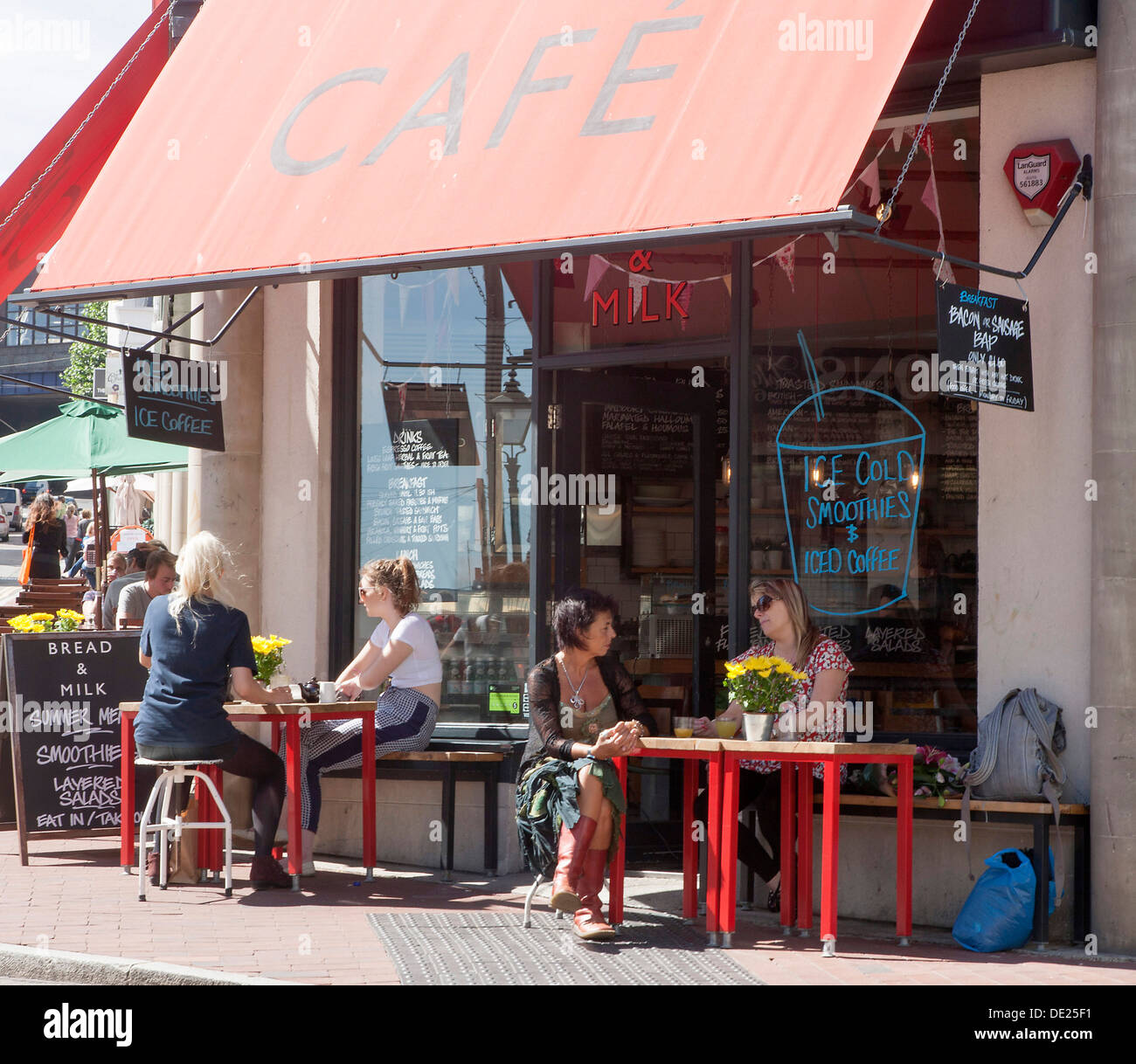 Brighton food and drink hi-res stock photography and images - Alamy