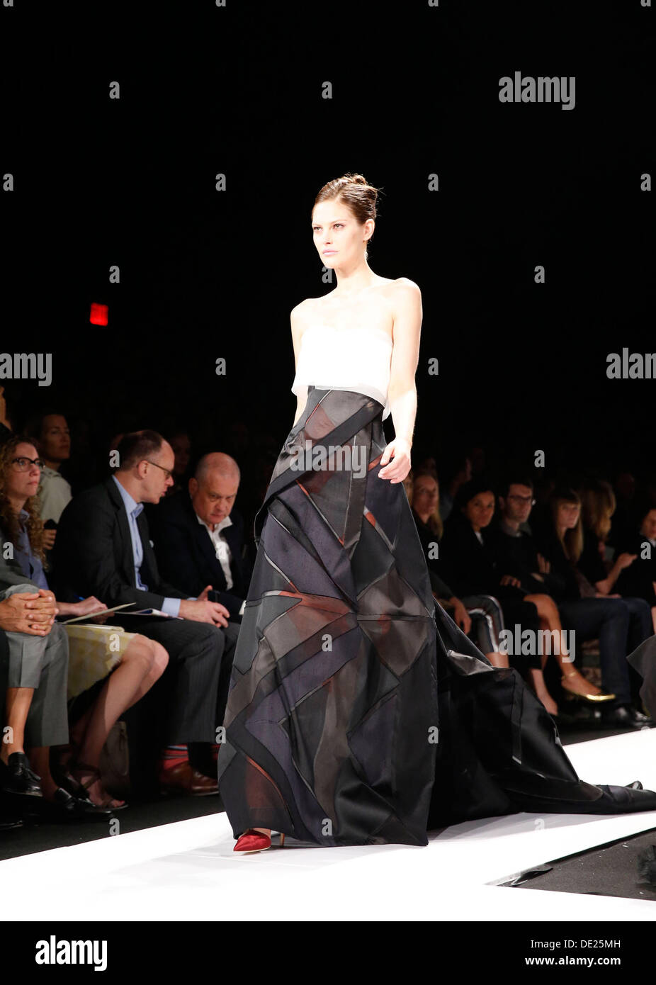 New York, NY, USA. 9th Sept, 2013. Carolina Herrera's spring collection ...