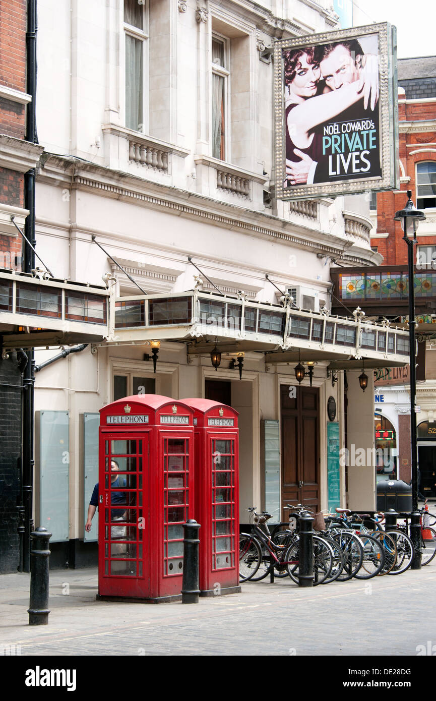 Soho red phone boxes hi-res stock photography and images - Alamy