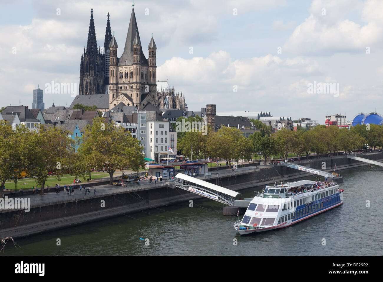 The riverside (known as Am Leystapel) at Cologne (Köln), Germany Stock ...