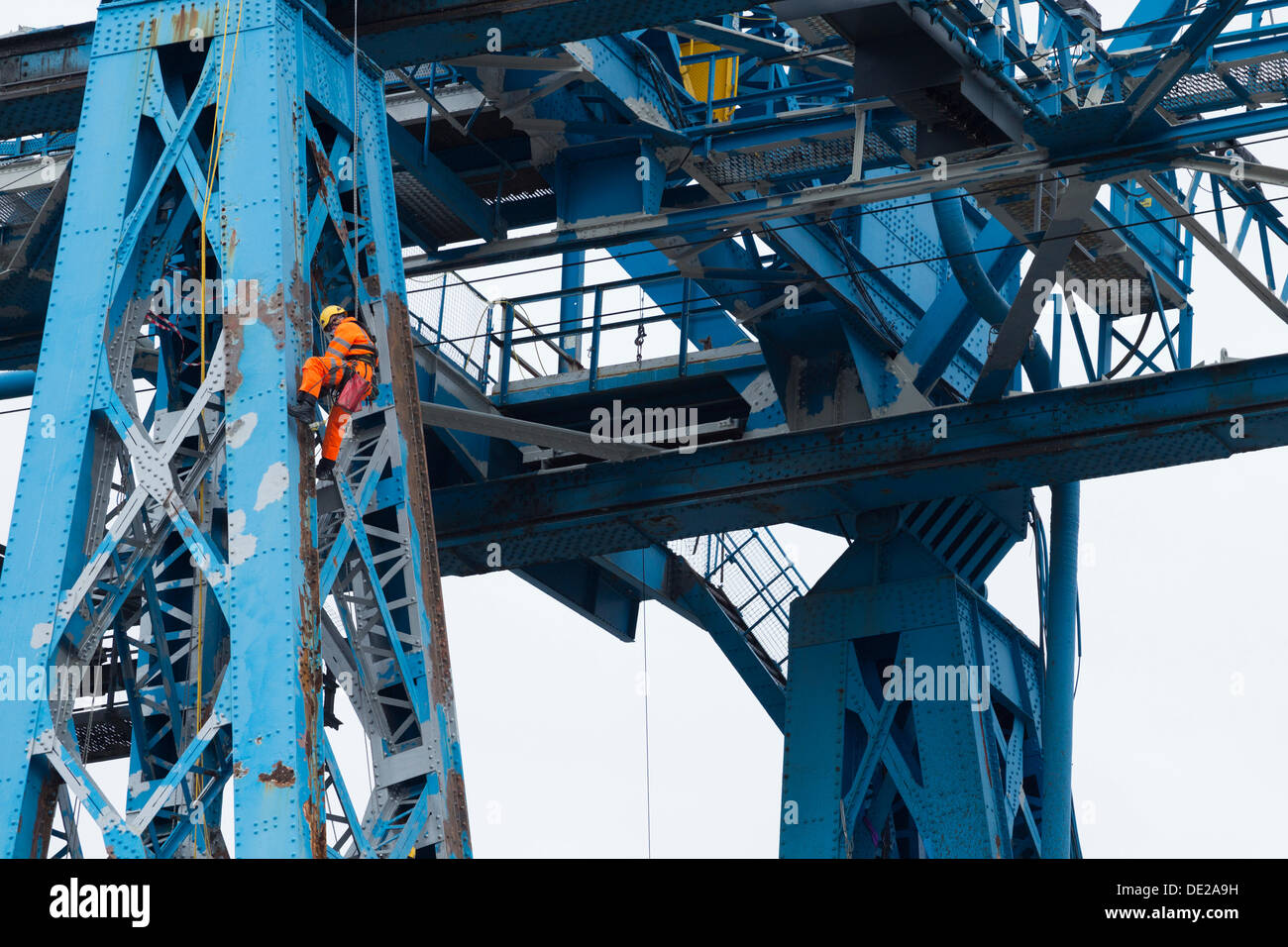 Steel work on bridge hi-res stock photography and images - Alamy