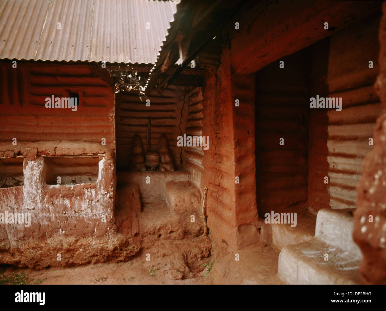 Edo benin chief hi-res stock photography and images - Alamy