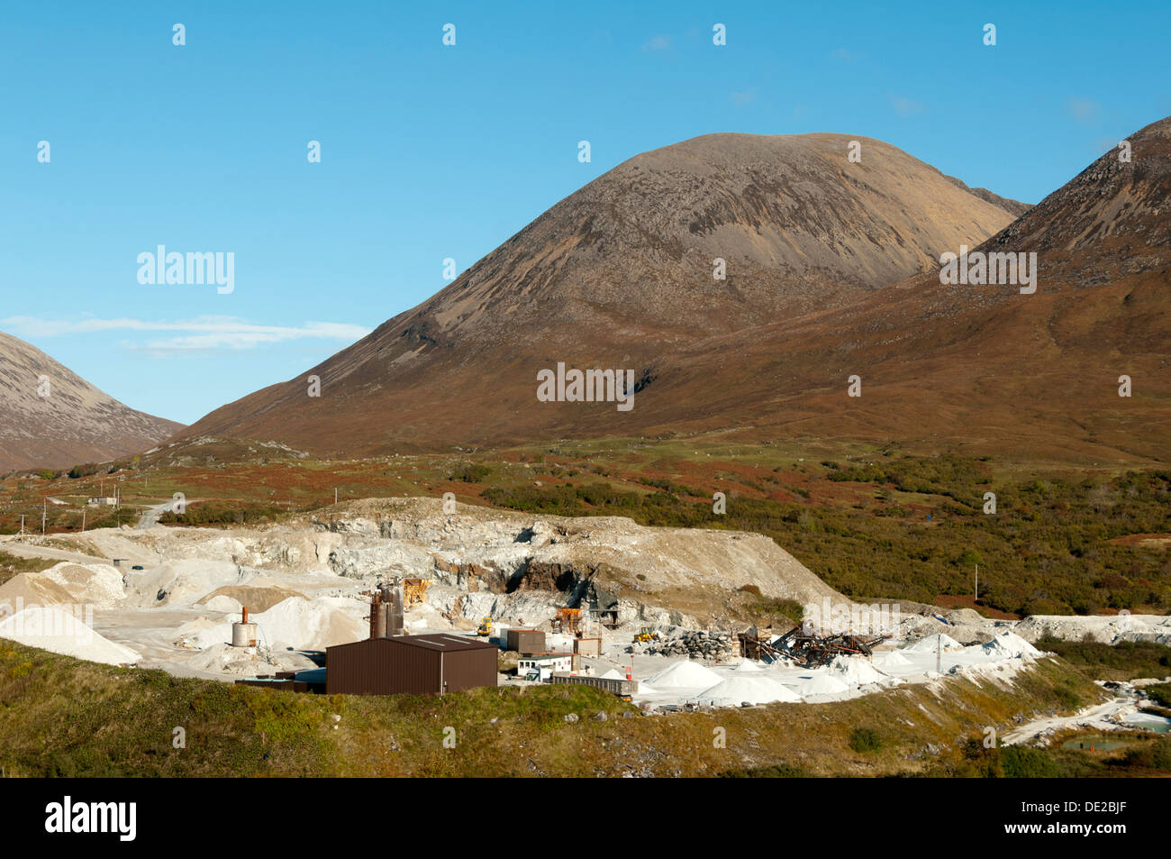 Beinn Dearg Mhor over the marble quarry at Torrin, Isle of Skye ...