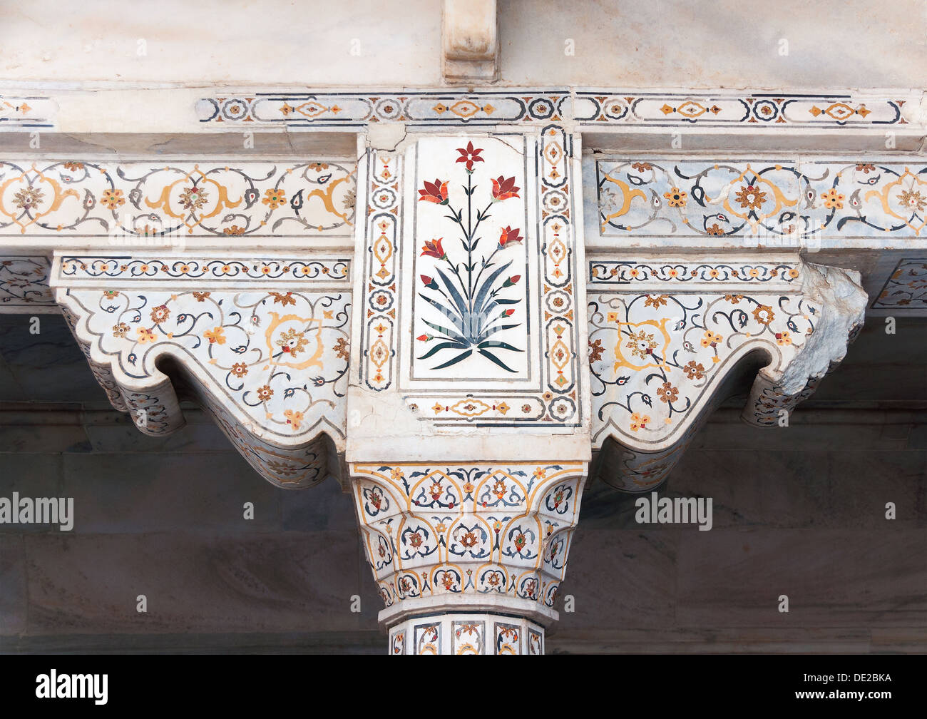 Beautiful inlay work on pillar hi-res stock photography and images - Alamy