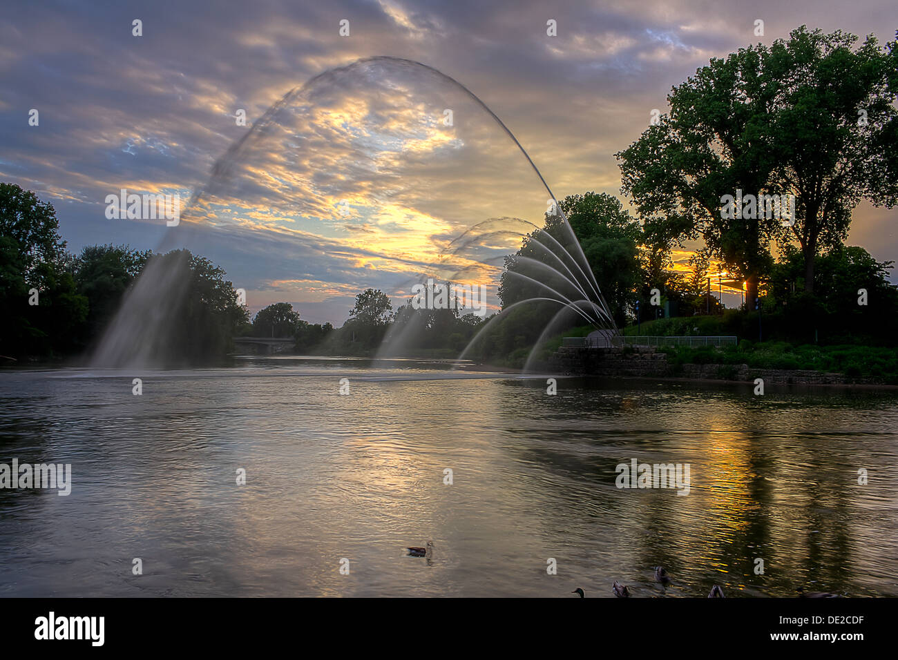 Fountain of river hi-res stock photography and images - Alamy