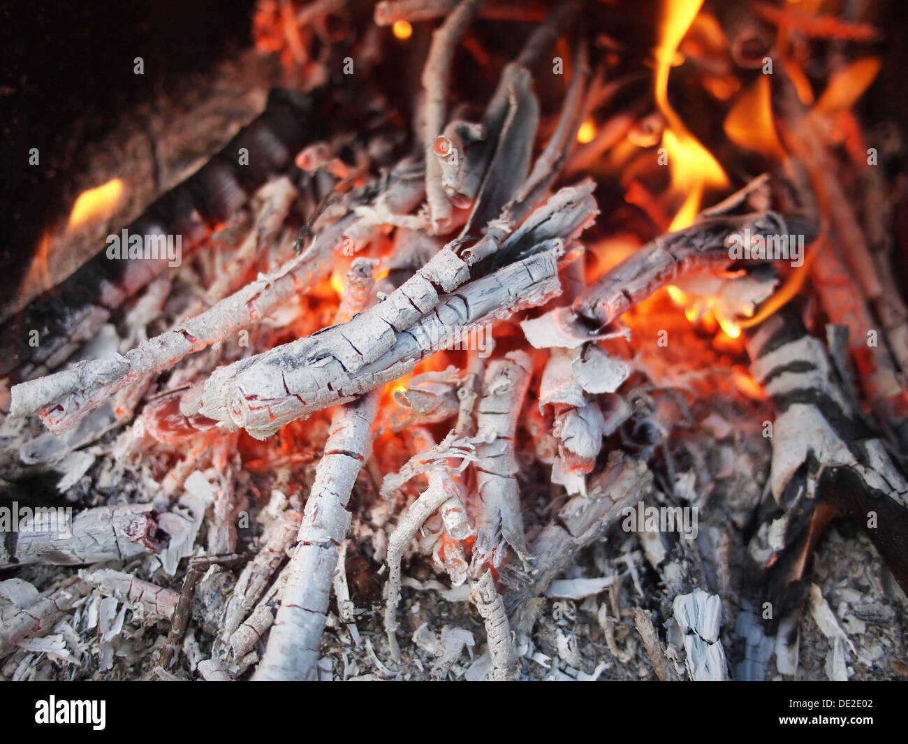 coals in the fire Stock Photo - Alamy