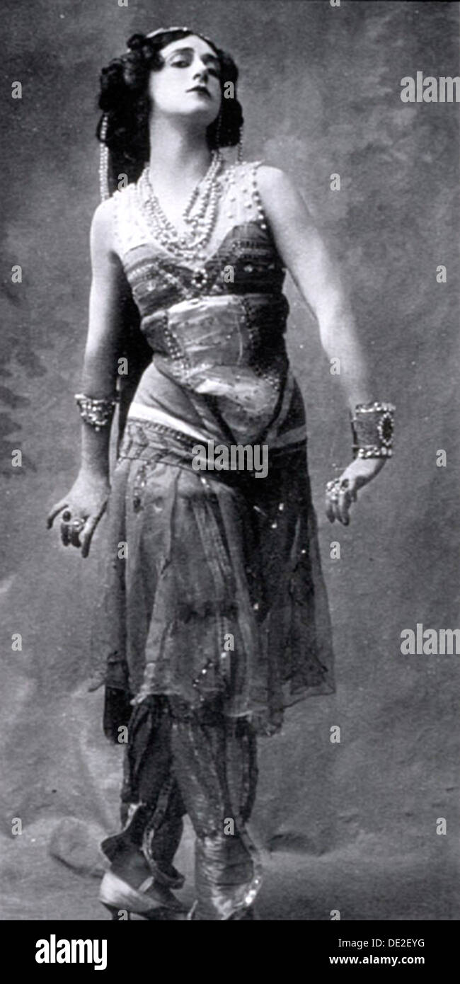 Tamara Karsavina, Russian ballerina, 1911. Artist: Unknown Stock Photo ...