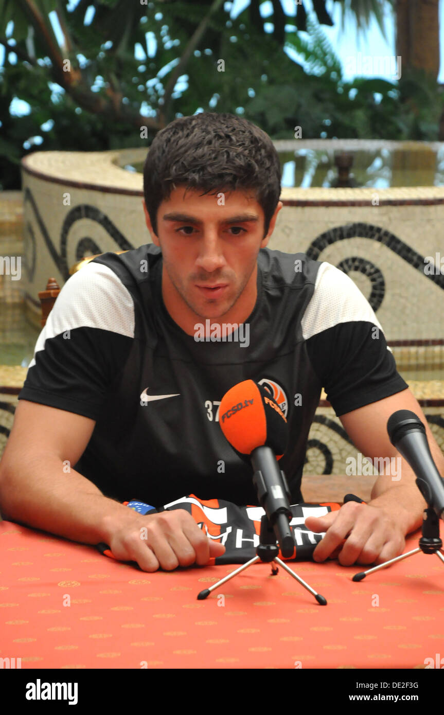 Player of shakhtar hi-res stock photography and images - Alamy