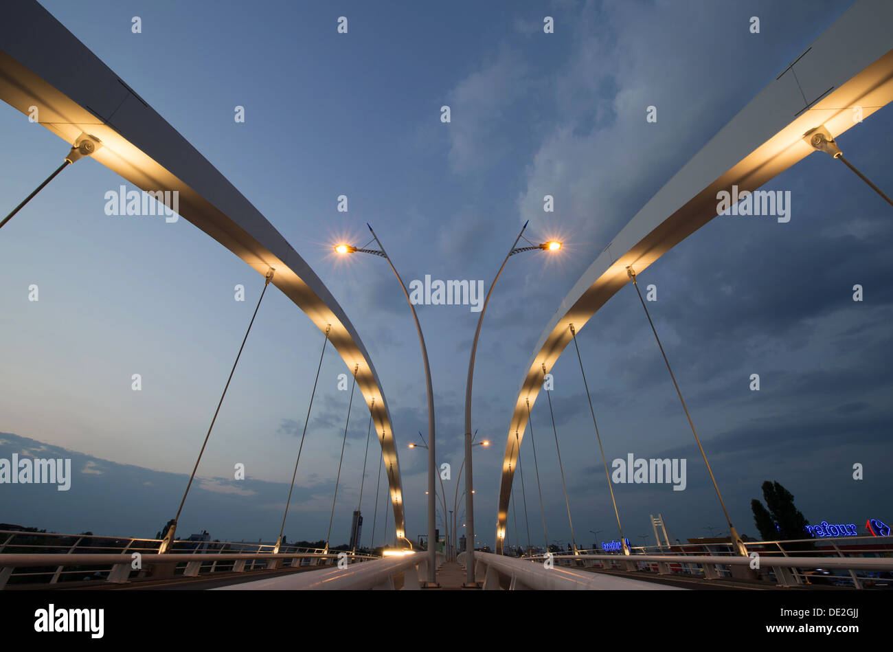 Bucharest building hi-res stock photography and images - Alamy