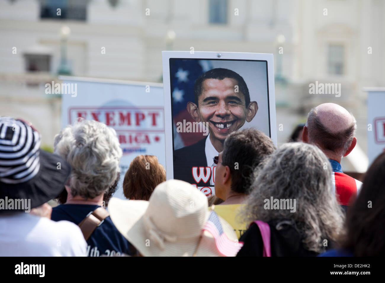 Tea party protest hi-res stock photography and images - Alamy