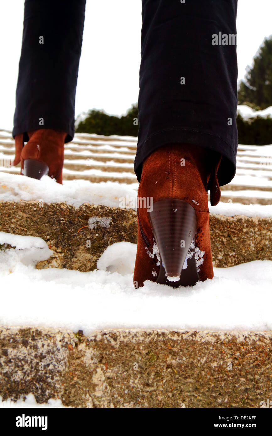 Steps high hi-res stock photography and images - Alamy