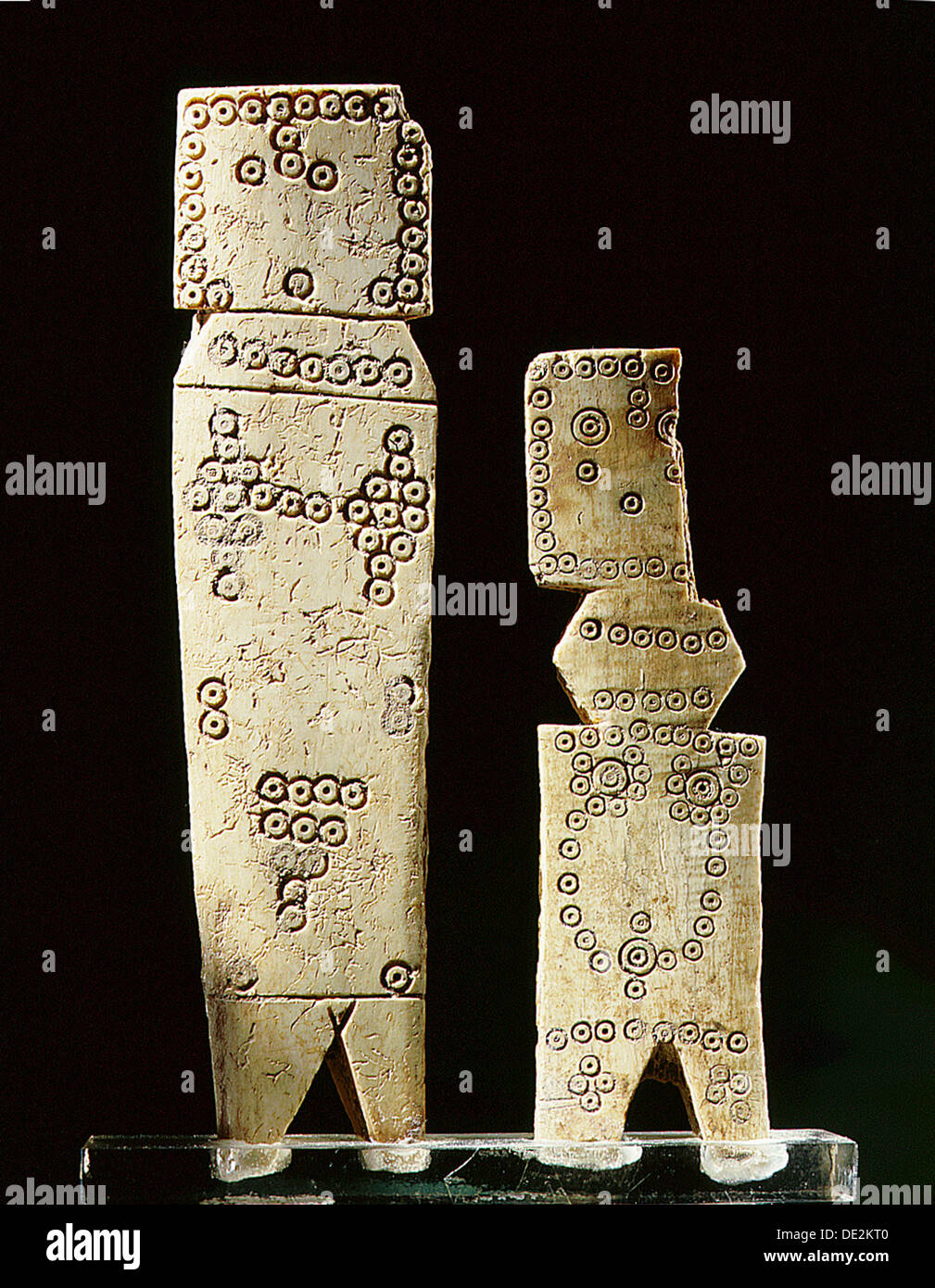 Incised circle decoration hi-res stock photography and images - Alamy