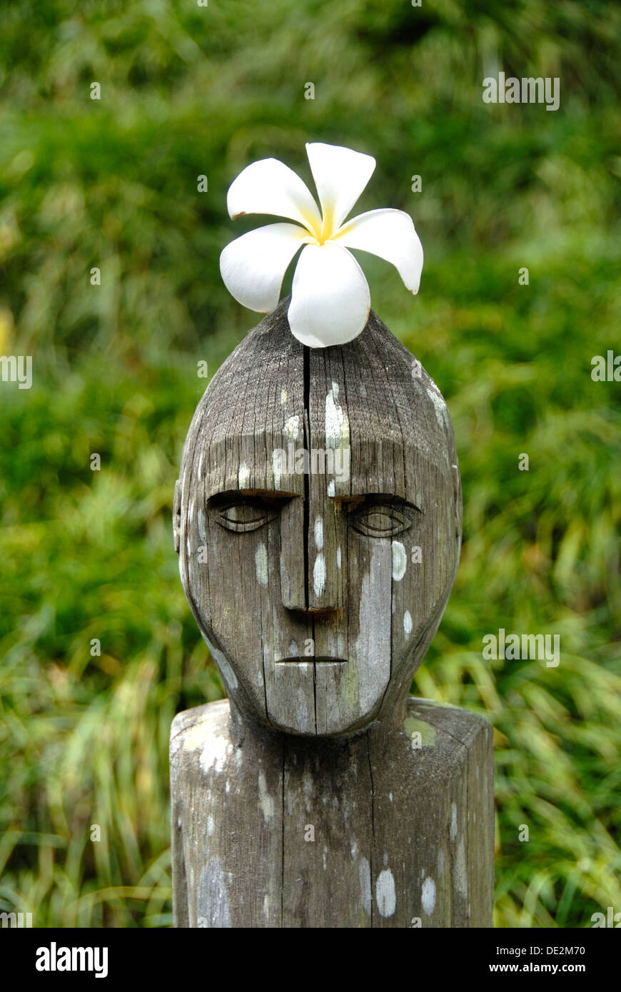 Simple Wood Sculpture