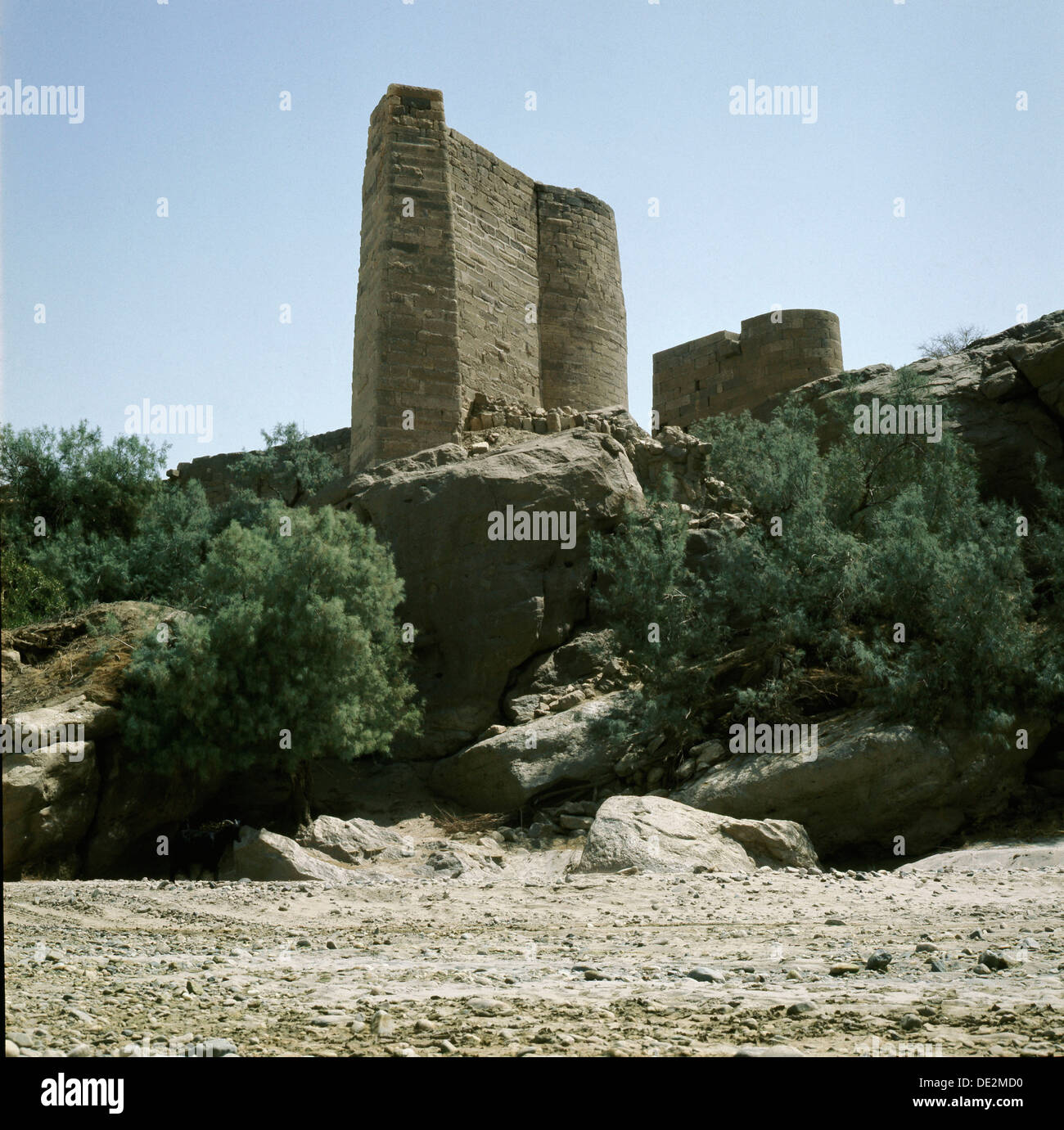 Marib ruins hi-res stock photography and images - Alamy