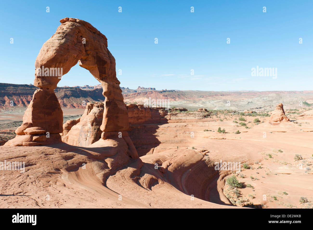 Red sandstone, Delicate Arch, a natural stone arch, Arches National ...