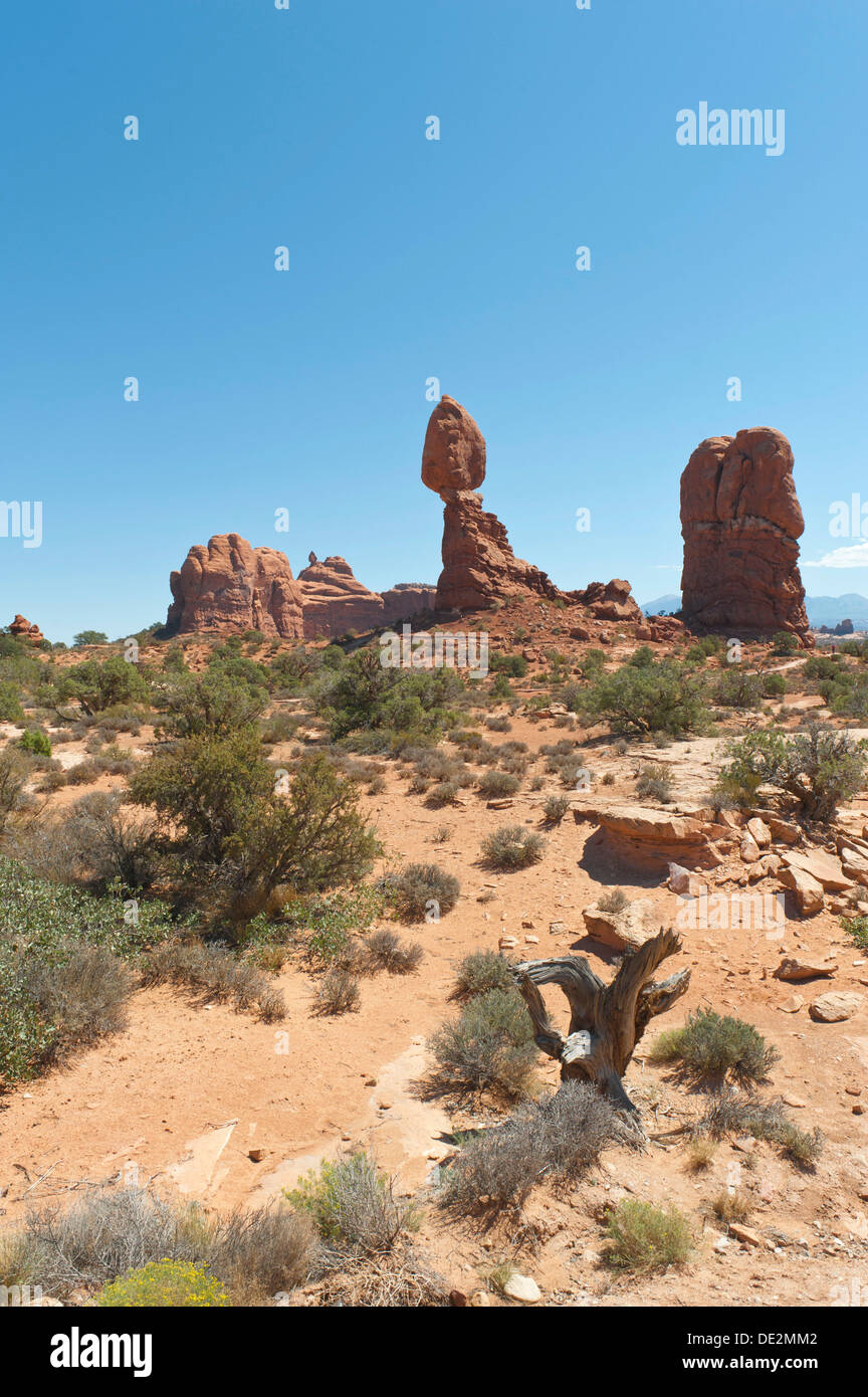 Red sandstone, Balanced Rock, Arches National Park, Utah, Western ...