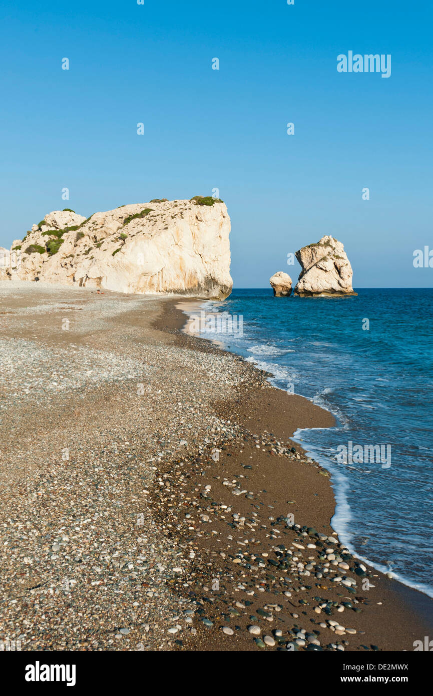 White chalk cliffs, Aphrodite Rocks, beach, eastern Mediterranean Sea ...