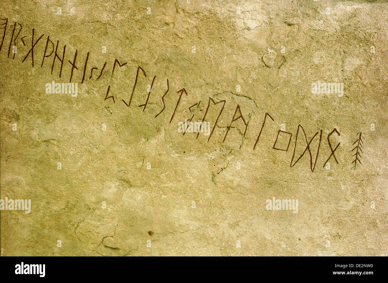 Alphabet stone hi-res stock photography and images - Alamy