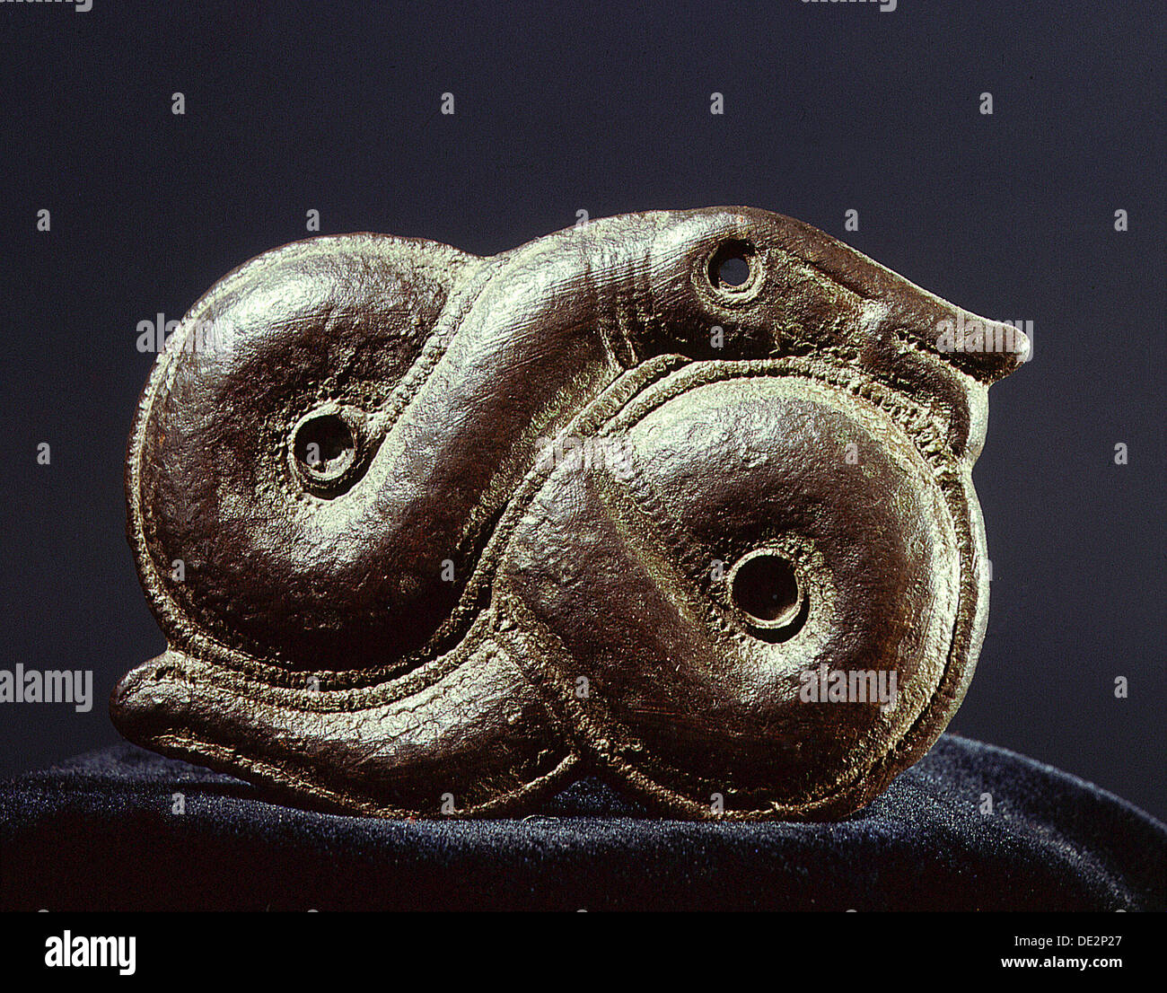 World serpent hi-res stock photography and images - Alamy