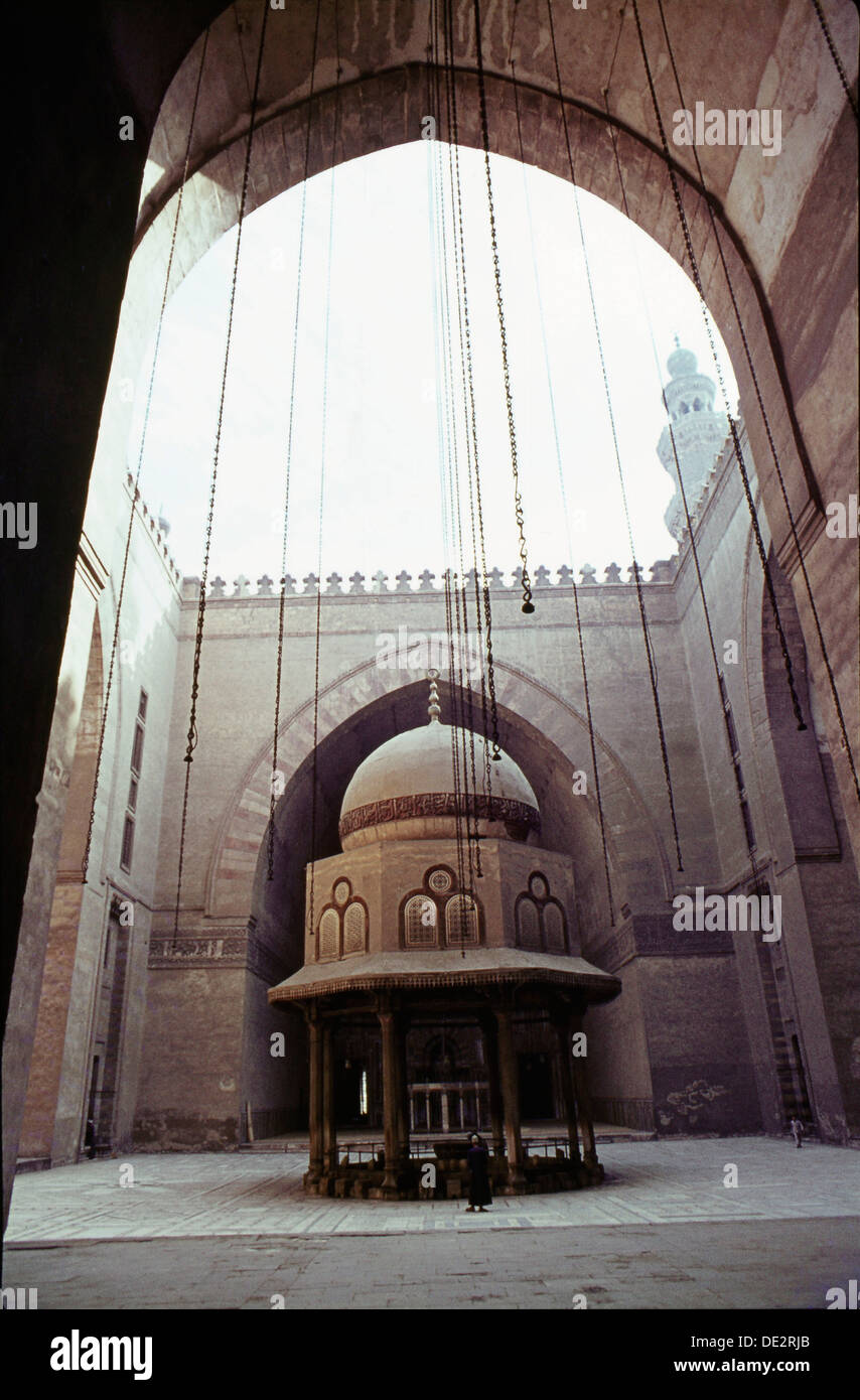 Sultan hasan mosque hi-res stock photography and images - Alamy