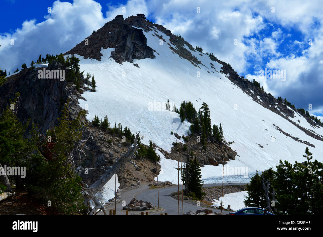 Jagged peak hi-res stock photography and images - Alamy