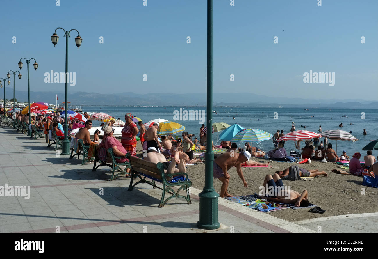 Free local beach in a City Stock Photo - Alamy