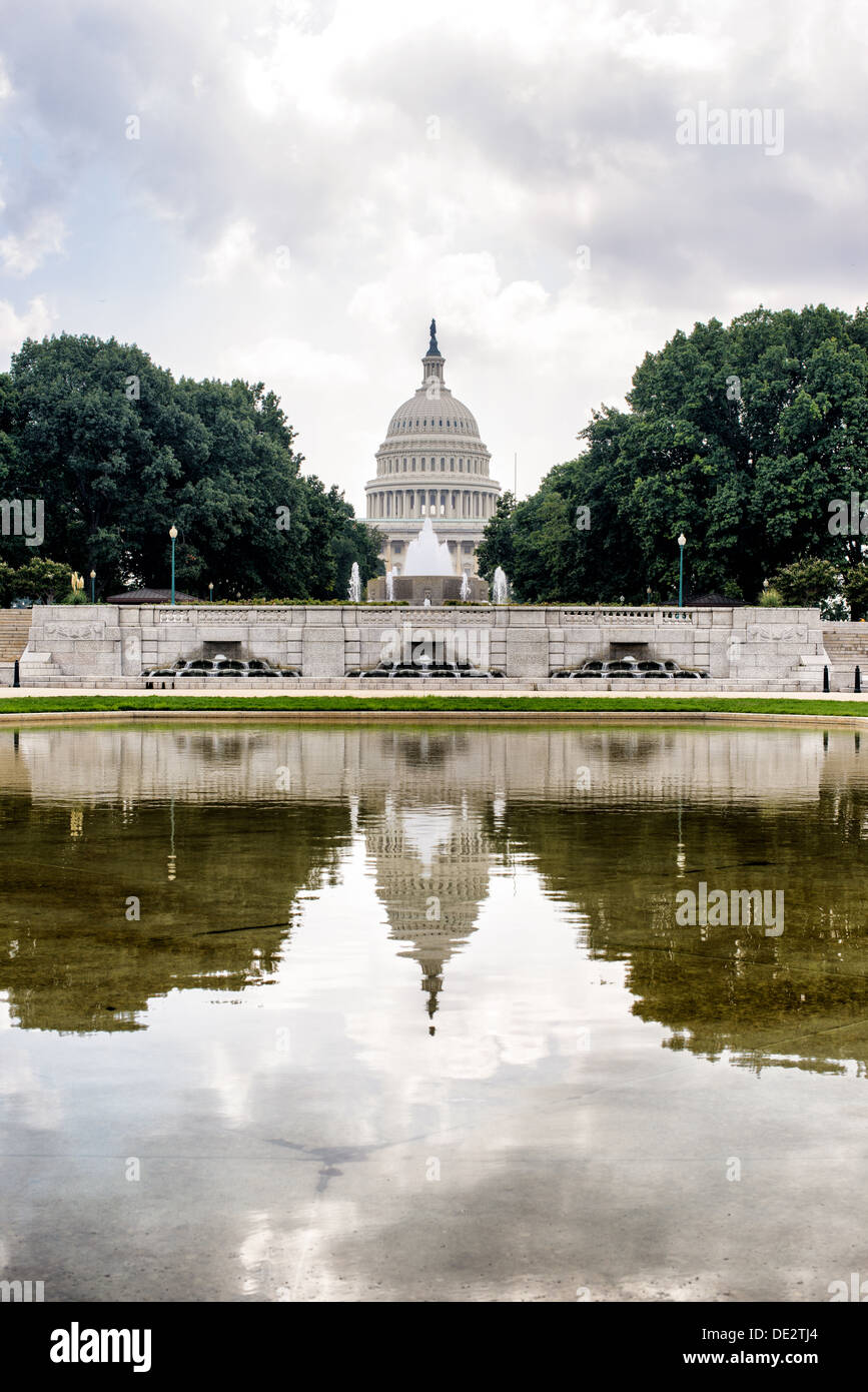 Reflecting dome hi-res stock photography and images - Alamy
