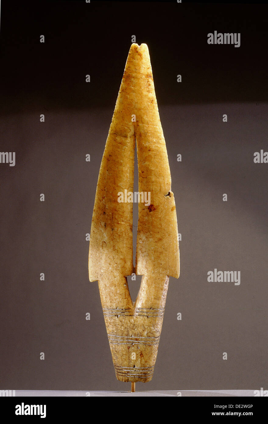 Harpoon head hi-res stock photography and images - Alamy