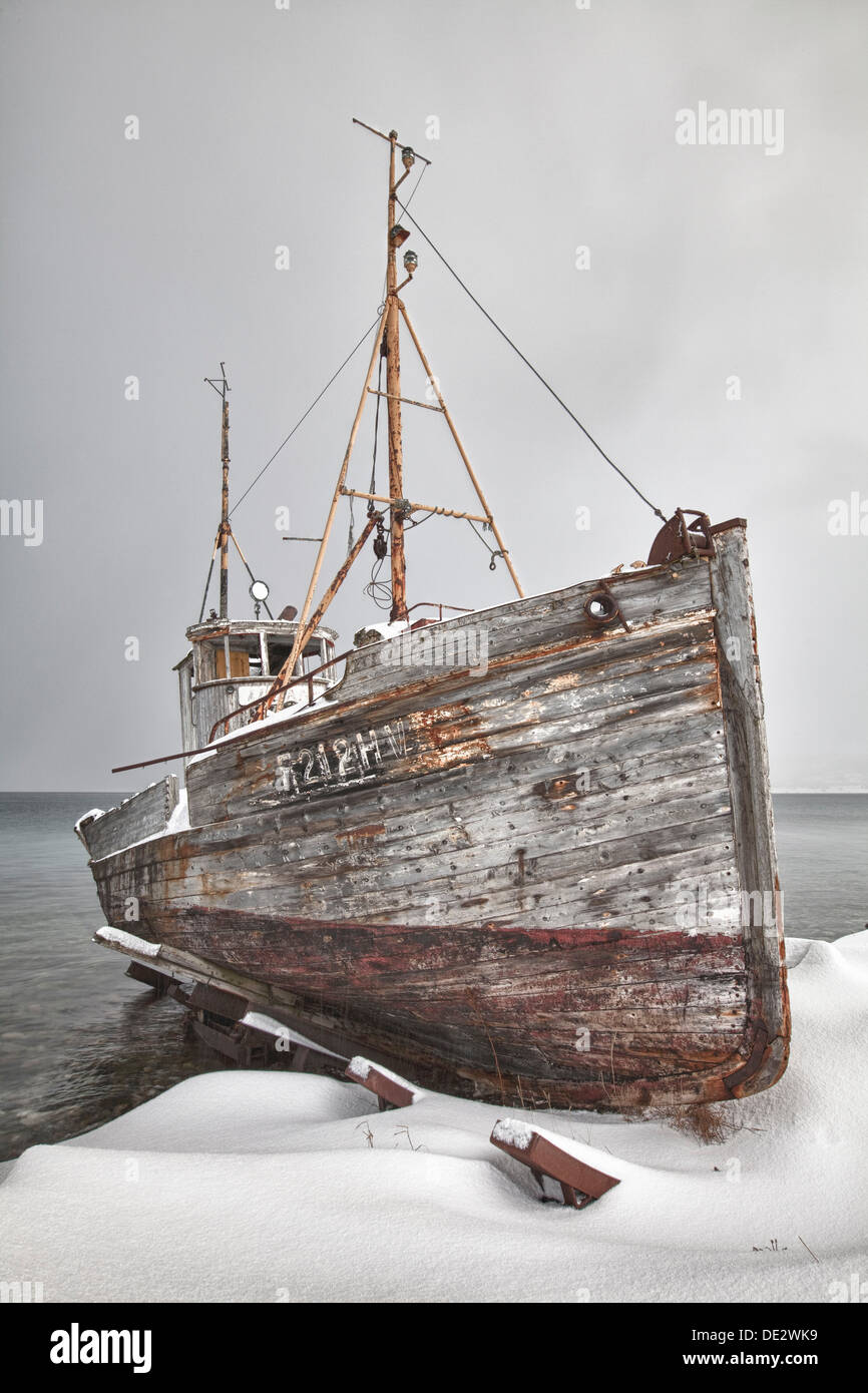 Old norwegian fishing boat hi-res stock photography and images - Alamy