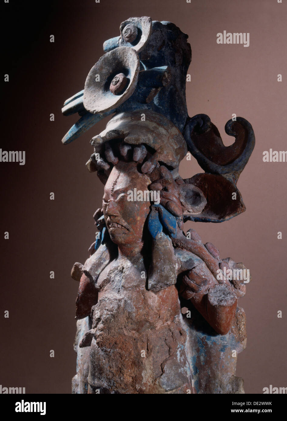 Mayan soldier hi-res stock photography and images - Alamy