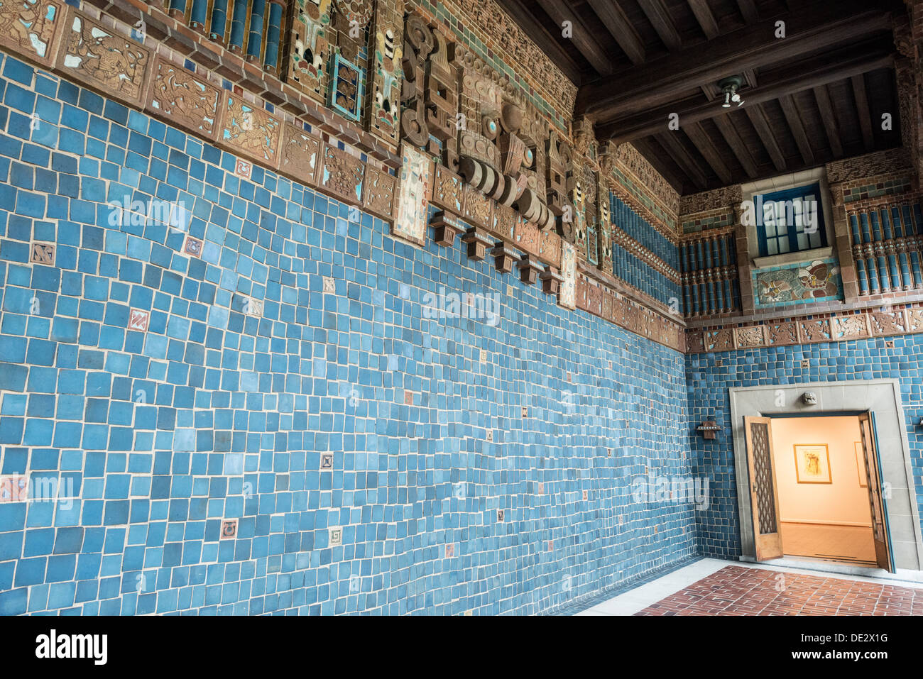 Art Museum Of The Americas Maya Art Loggia Washington DC // WASHINGTON ...